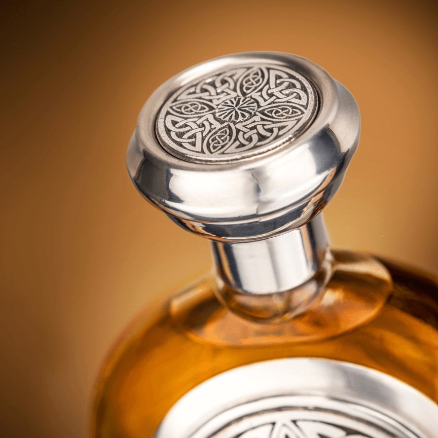 Almas Luxury Perfume – Boadicea the Victorious